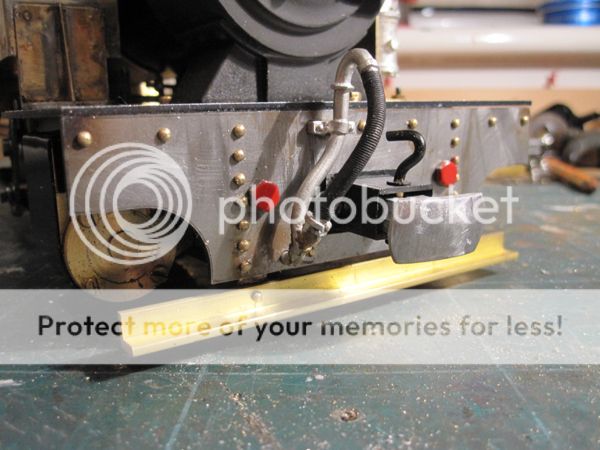 Roundhouse 'Billy' with Simply 7/8ths 'Henry' Bodykit - Garden Railway ...